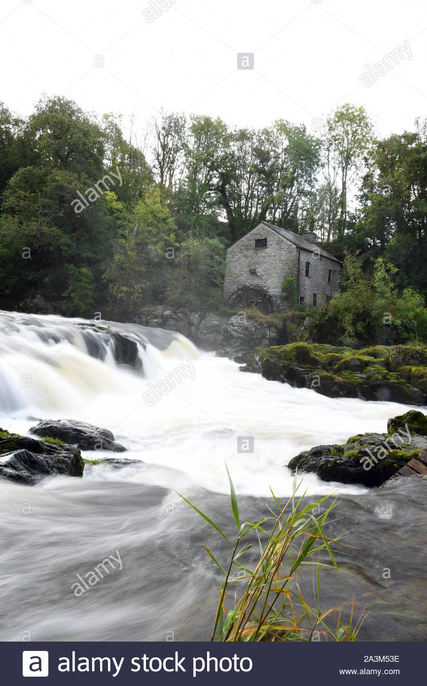 Cenarth Falls Stock Photos & Cenarth Falls Stock Images - Alamy