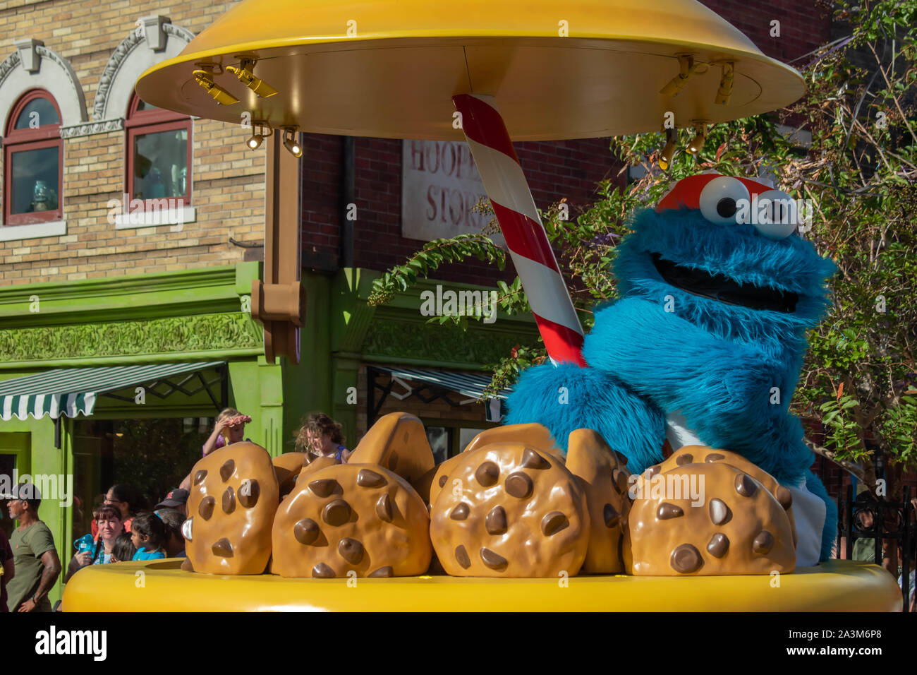 Cookie monster parade hi-res stock photography and images - Alamy