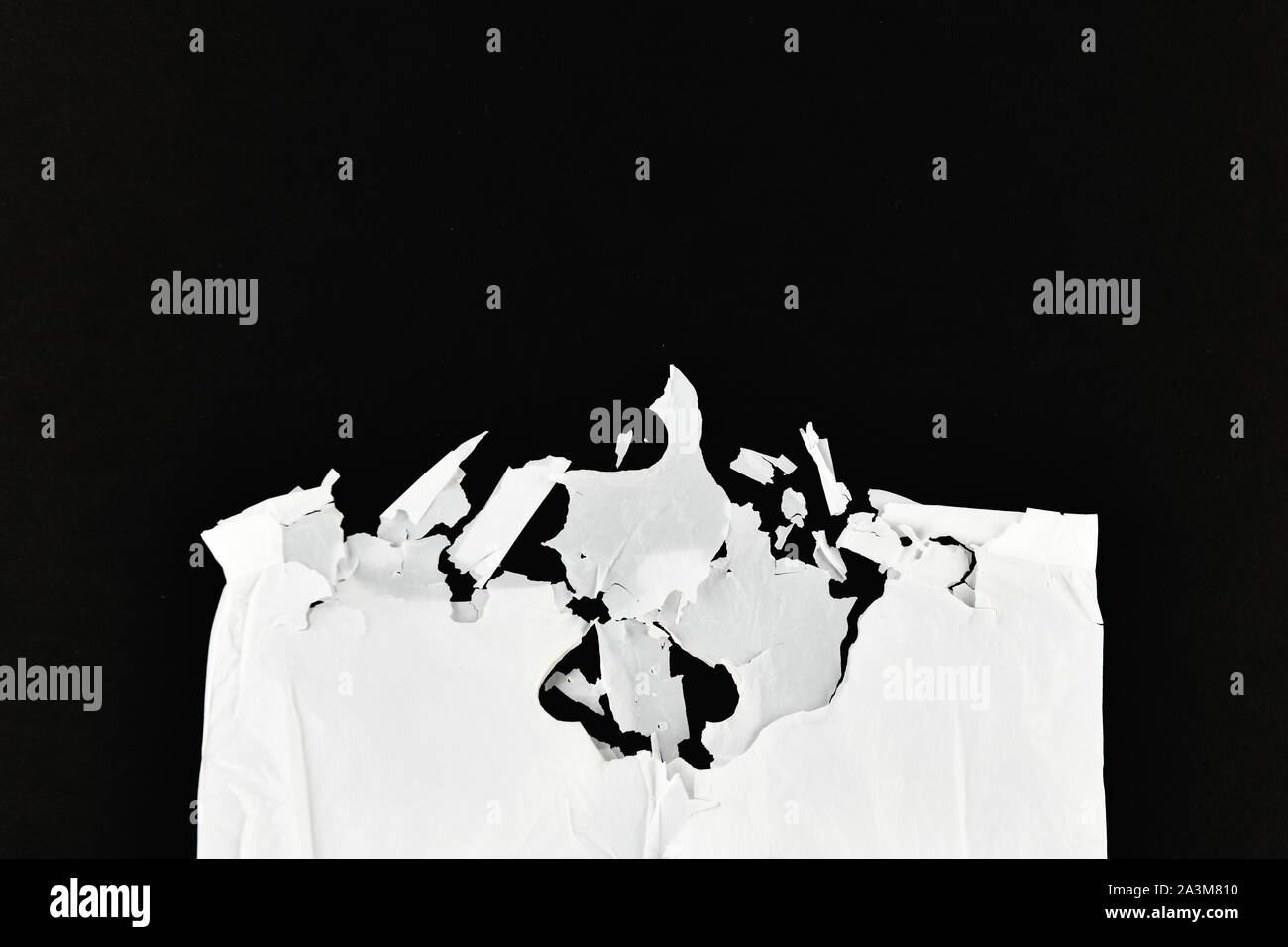 Pile of crumpled paper garbage hi-res stock photography and images - Alamy