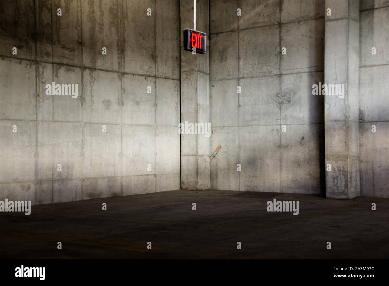 Parking garage empty hi-res stock photography and images - Alamy