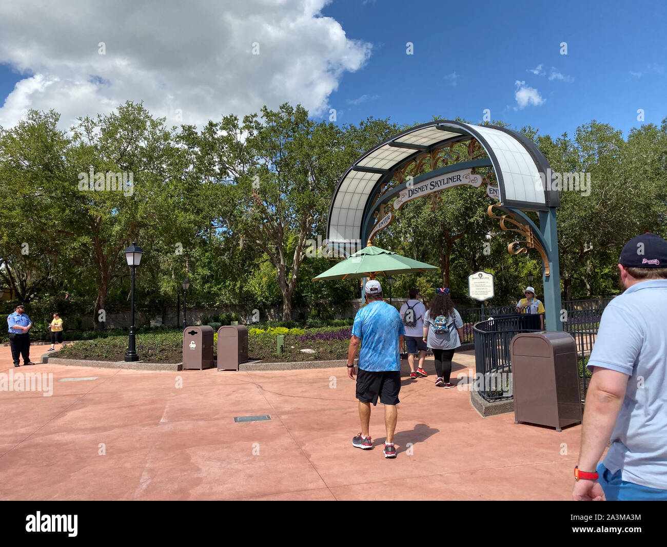 Disney skyliner gondola hi-res stock photography and images - Alamy