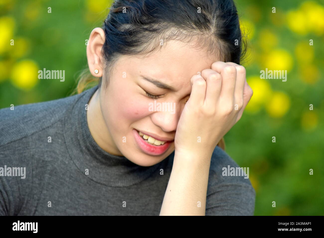 Asian woman crying hi-res stock photography and images - Alamy