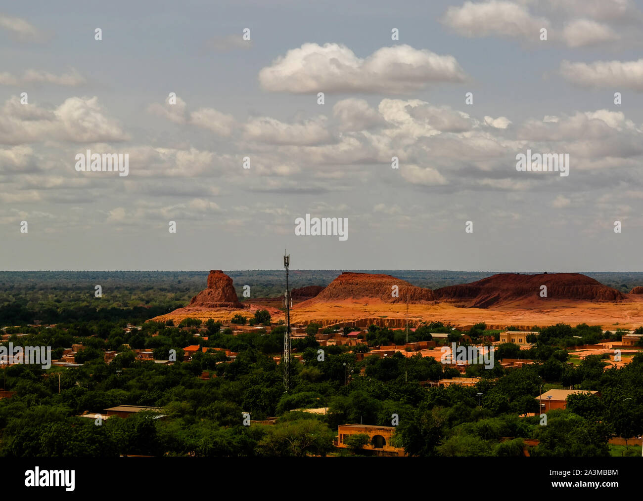 Aerial Panoramic landscape view to sahel and oasis at Dogondoutchi ...