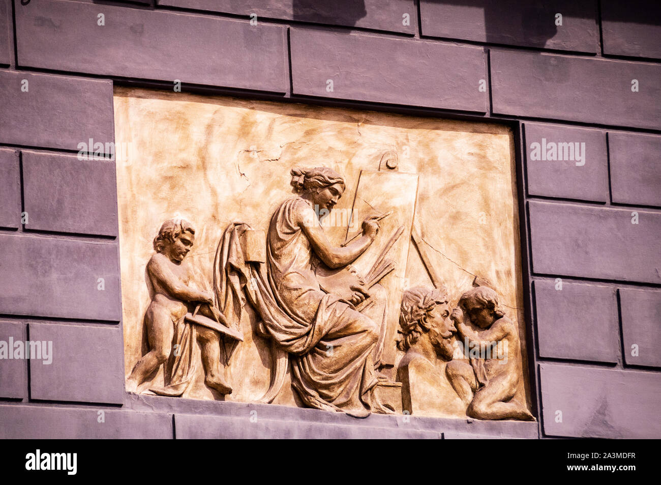 Bas relief high low hi-res stock photography and images - Alamy