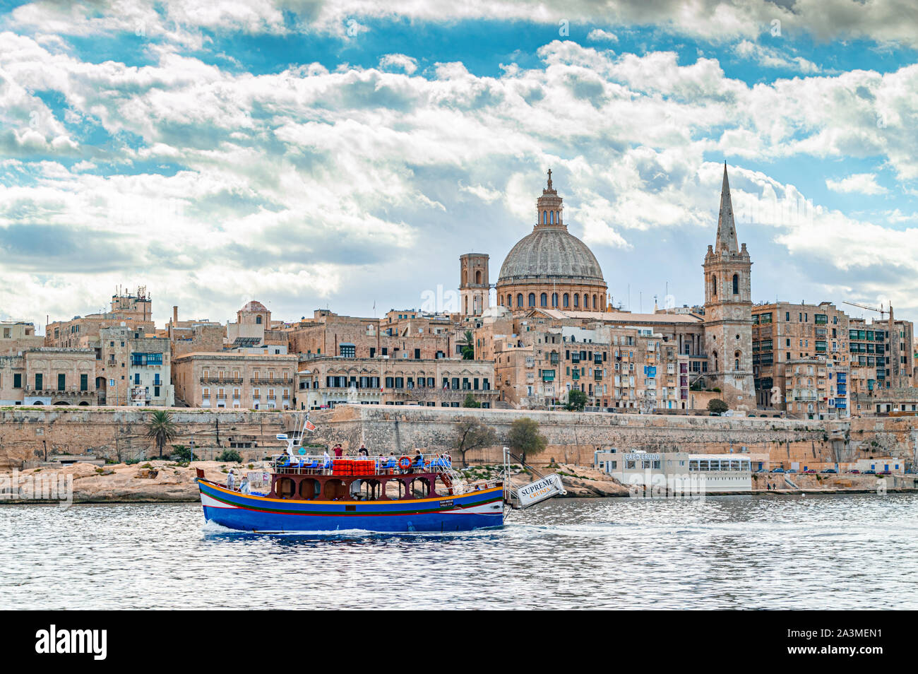 Malta valetta hi-res stock photography and images - Alamy
