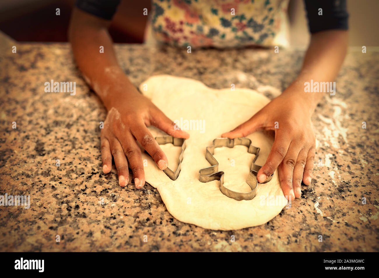 Making christmas cookies home hi-res stock photography and images - Alamy