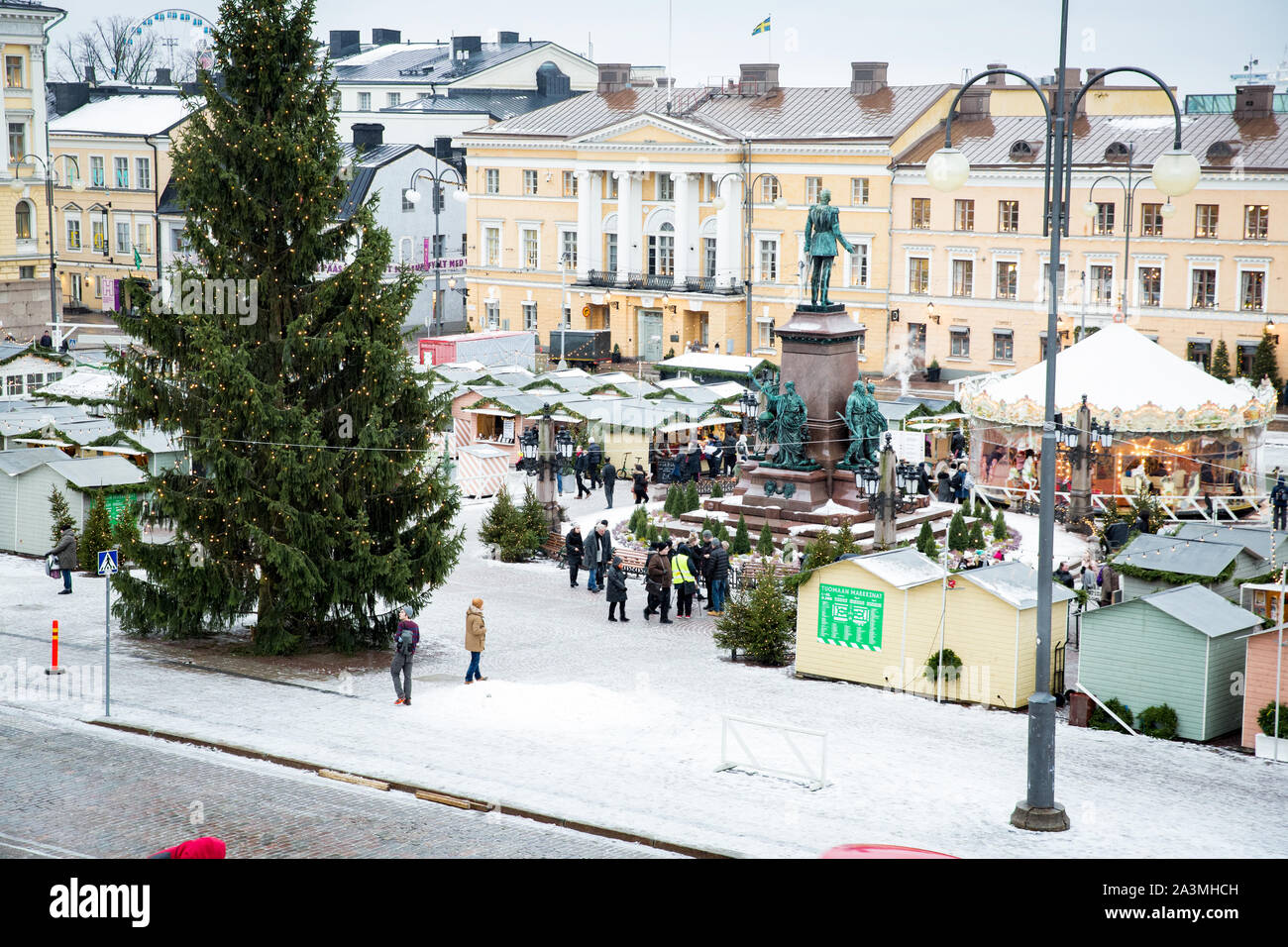 Helsinki, Finland, 19.12.2018: Christmas Market With Christmas Tree On ...