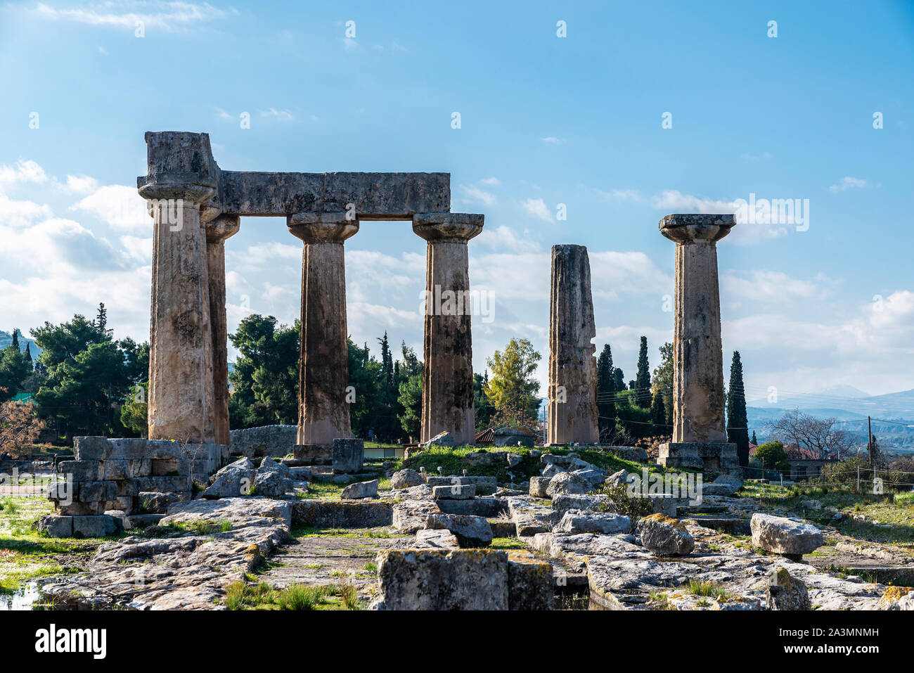 Ruins temple in ancient corinth hi-res stock photography and images - Alamy