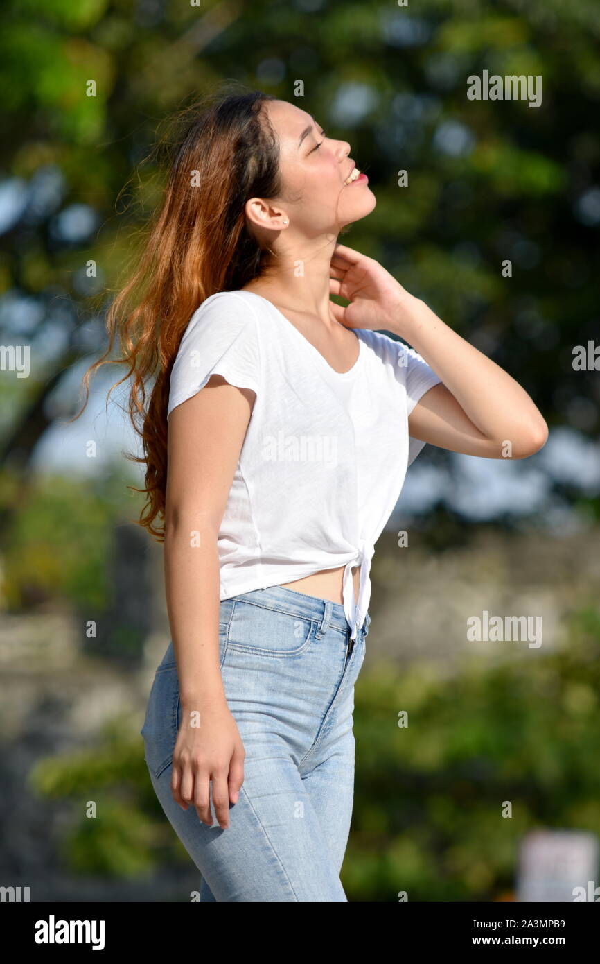 Gorgeous young beautiful asian hi-res stock photography and images - Alamy