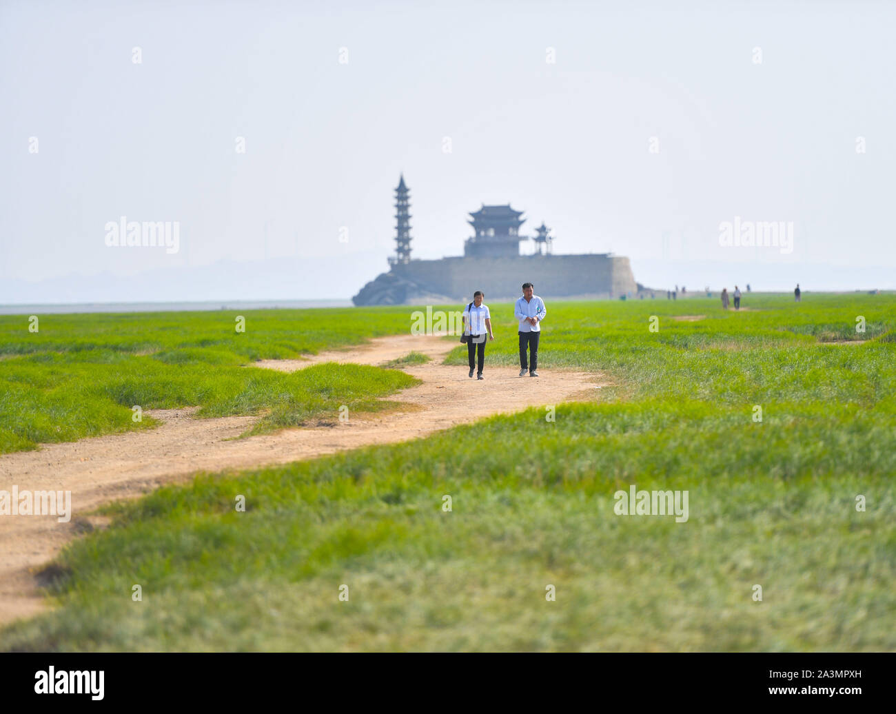 Poyang lake during the 2019 dry season hi-res stock photography and ...