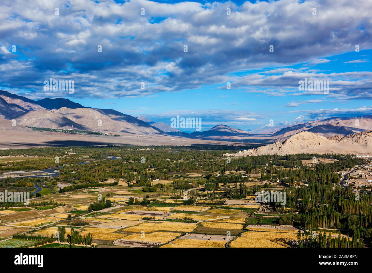 Indus valley hi-res stock photography and images - Alamy