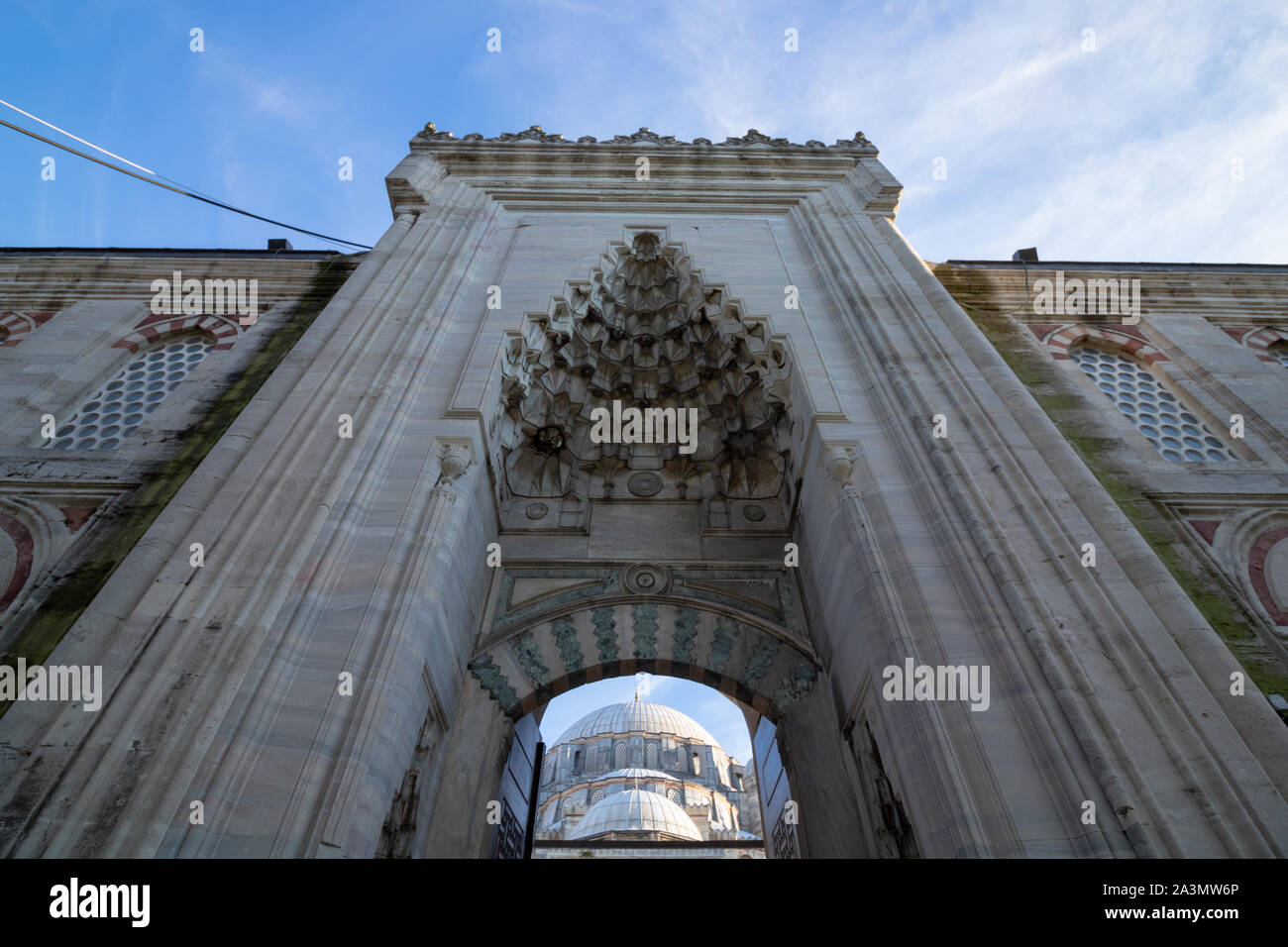 Islam mosque gate hi-res stock photography and images - Alamy