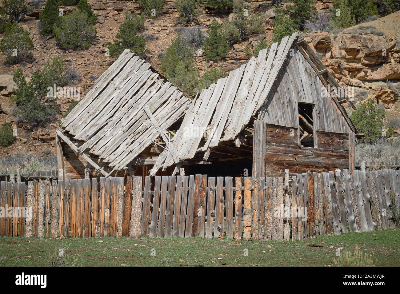 A derelict barn in Nine Mile Canyon, Utah, USA Stock Photo - Alamy