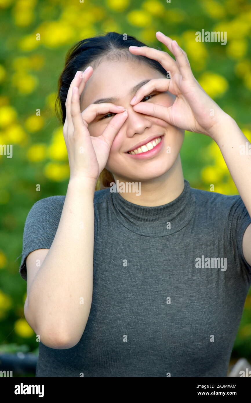 Lady searching hi-res stock photography and images - Alamy