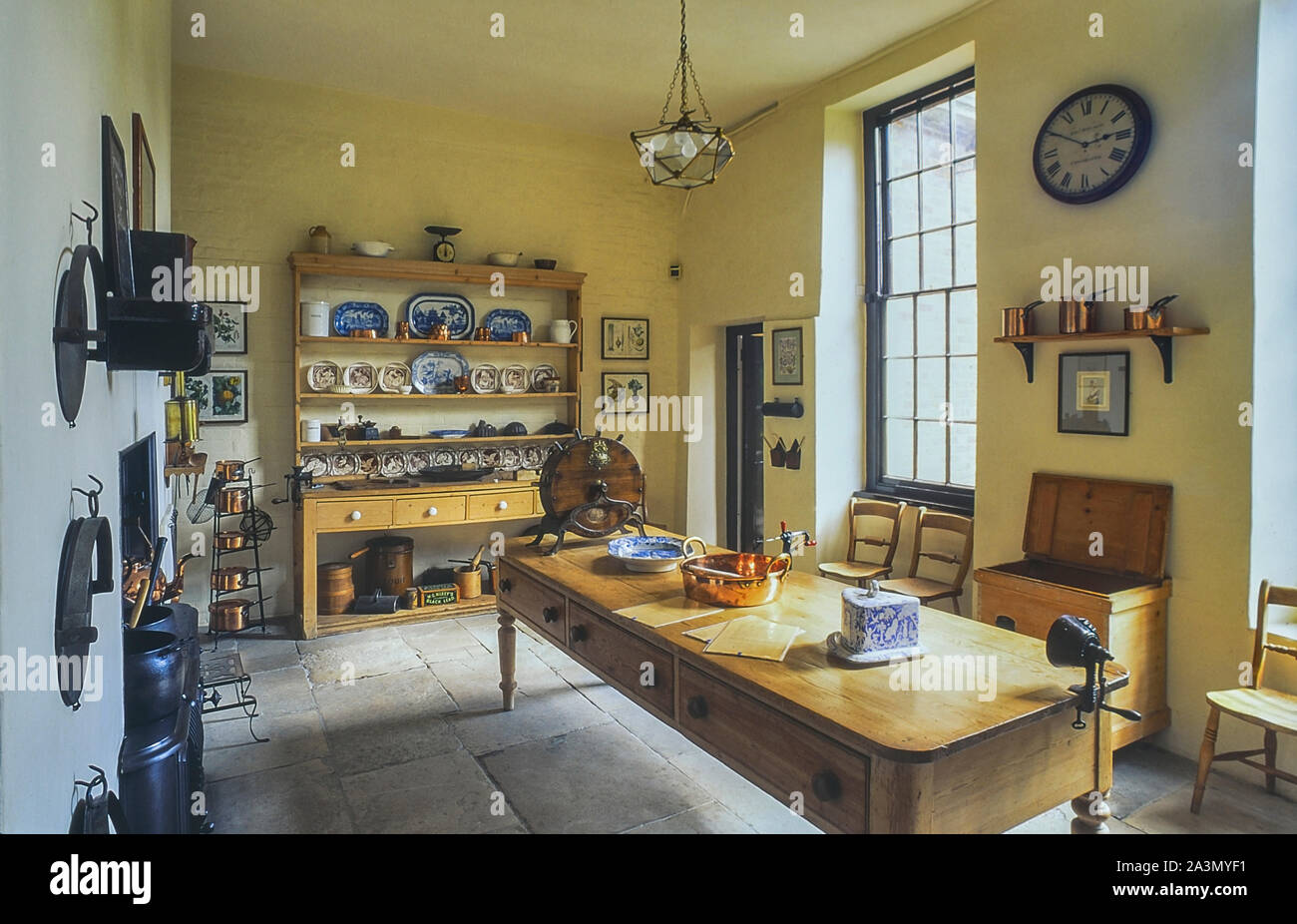 1990s interior design hi-res stock photography and images - Alamy