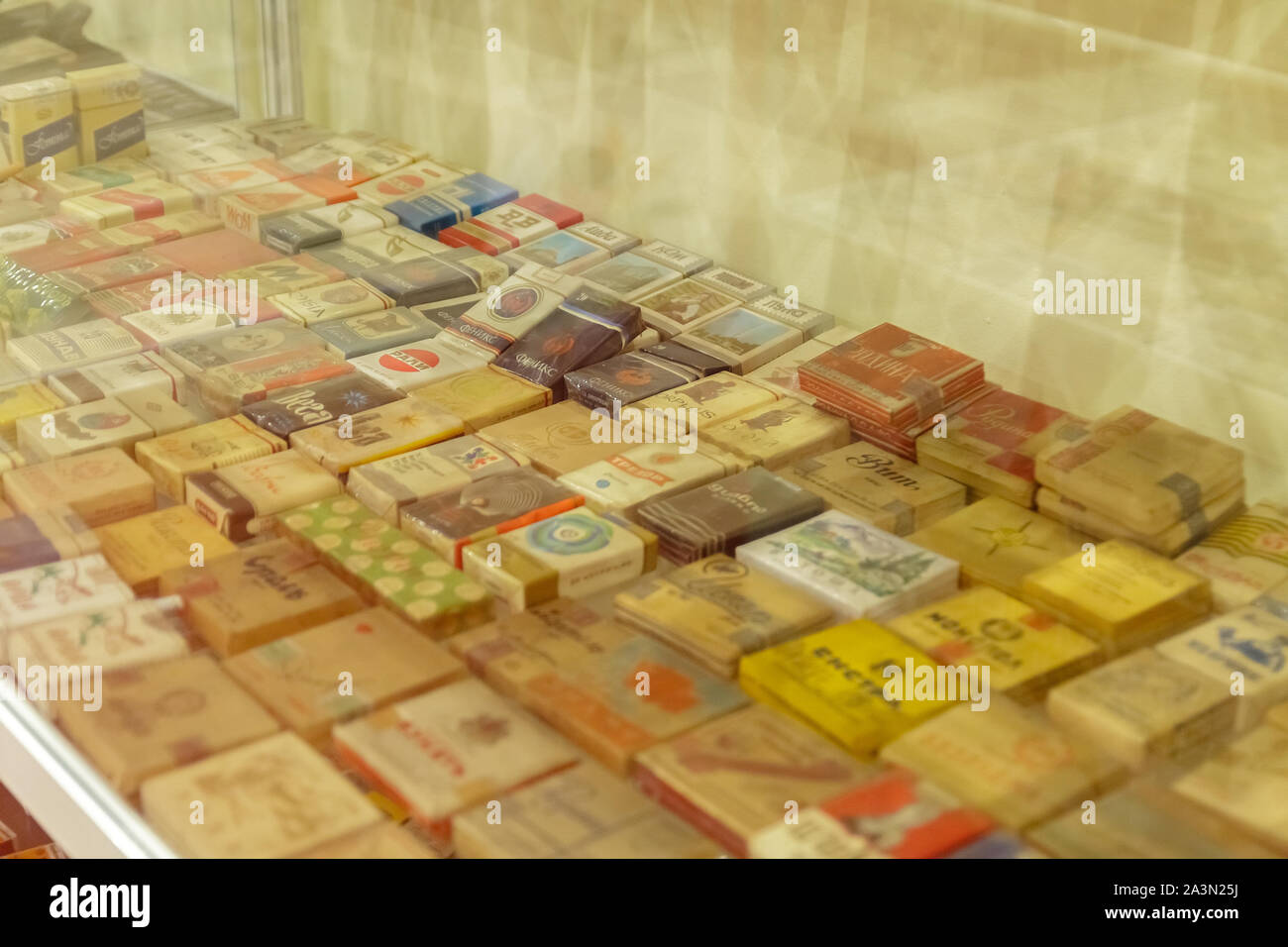 Old cigarette brands hi-res stock photography and images - Alamy