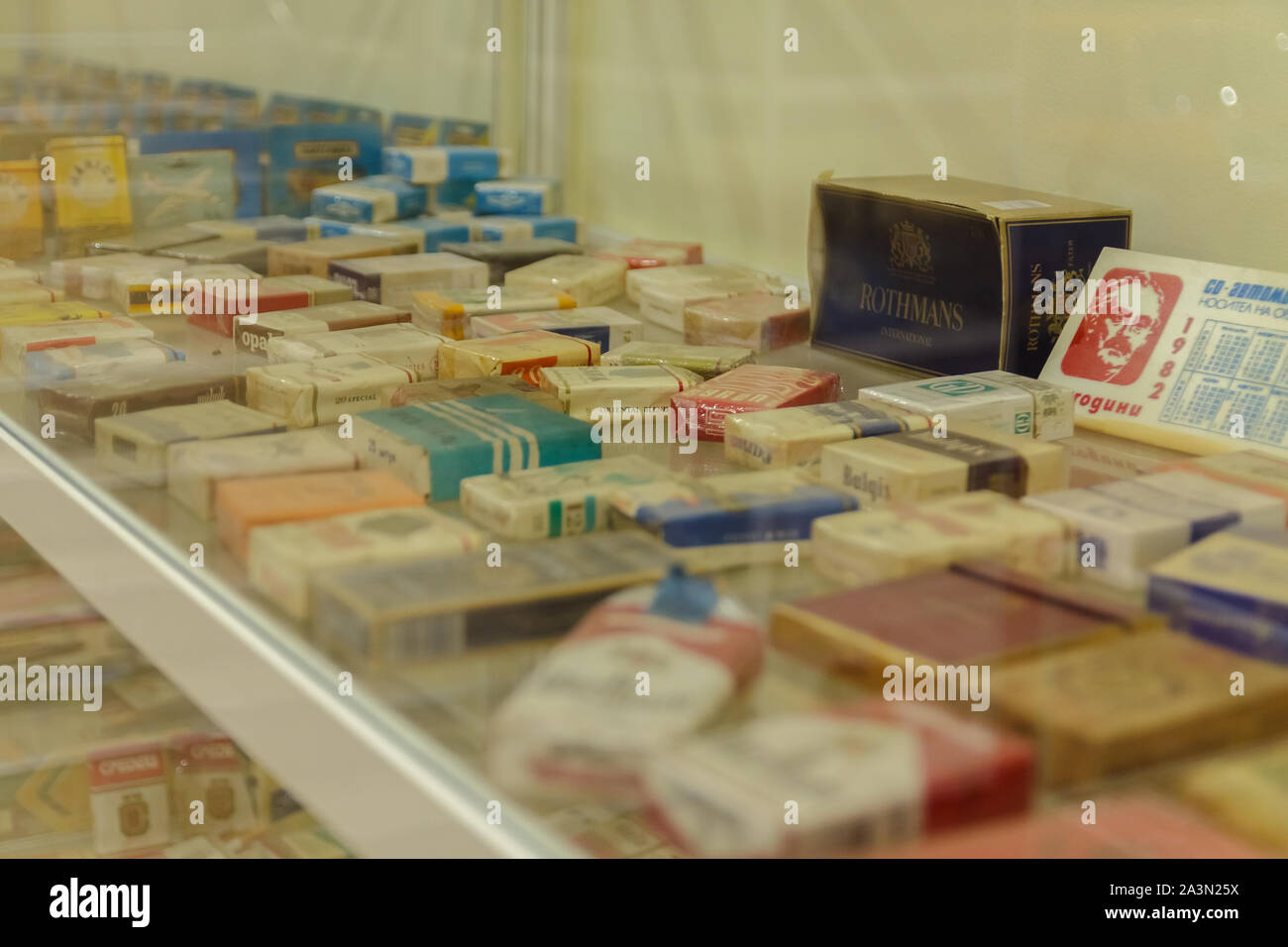 Old cigarette brands hi-res stock photography and images - Alamy