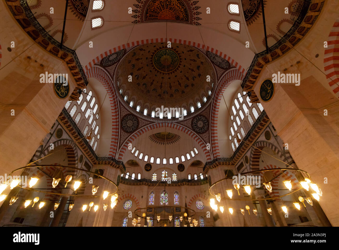 Interior of Suleymaniye Mosque in Istanbul Stock Photo - Alamy