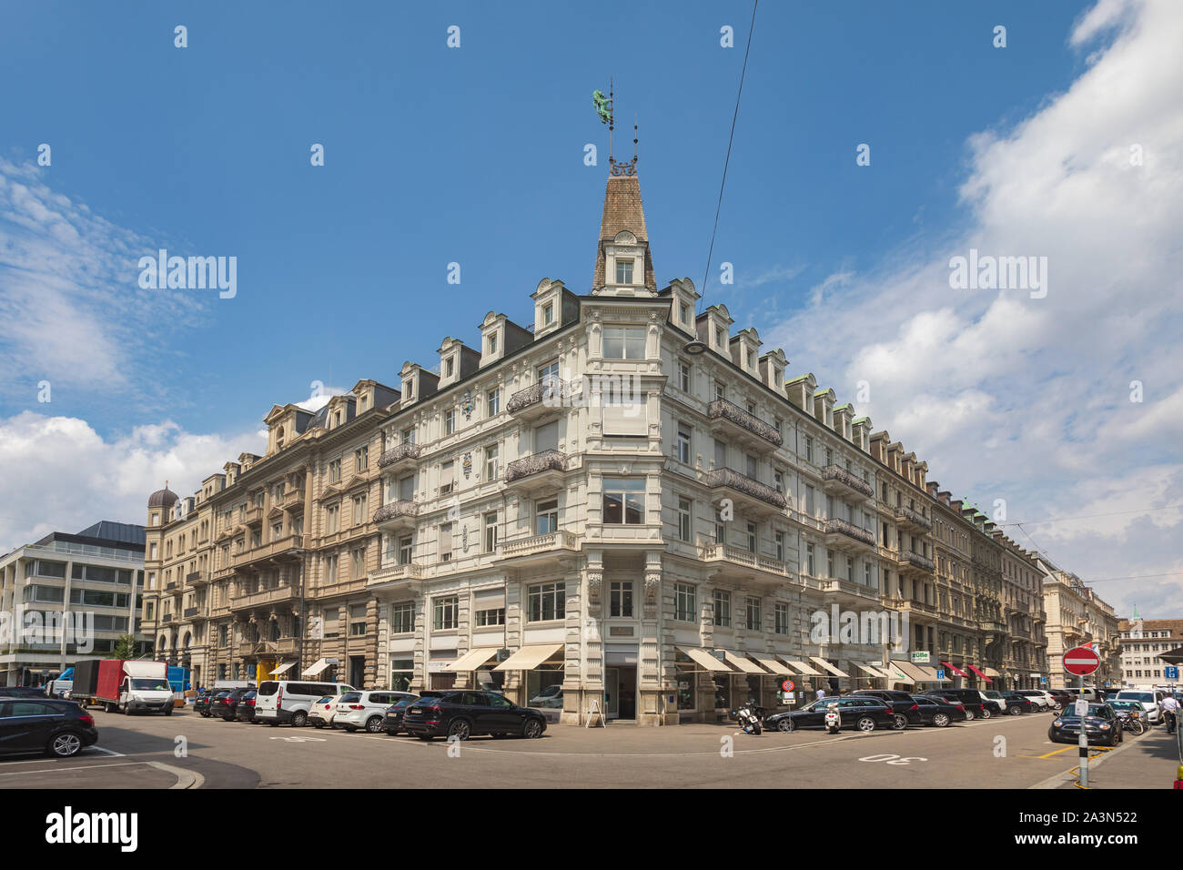 Building with stores and apartments in Fraumünsterstrasse street, in ...