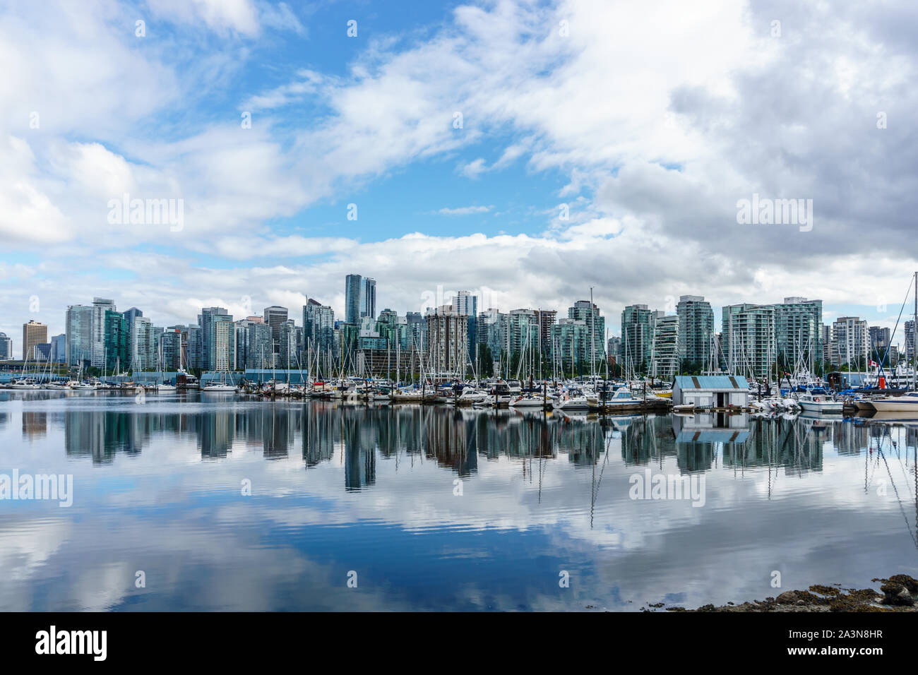 Vancouver city waterfront tourism hi-res stock photography and images ...