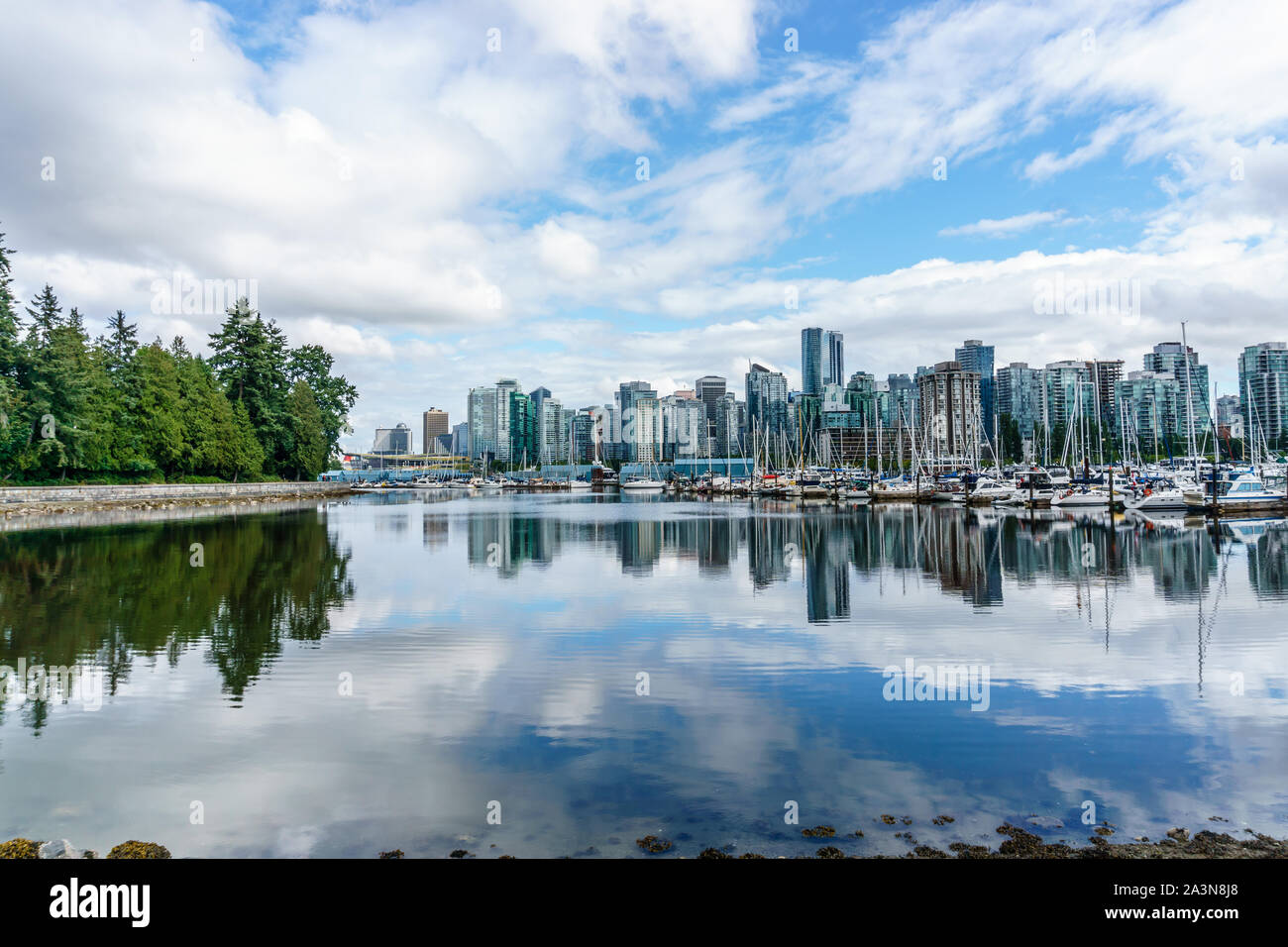 Stanley park seawall hi-res stock photography and images - Alamy