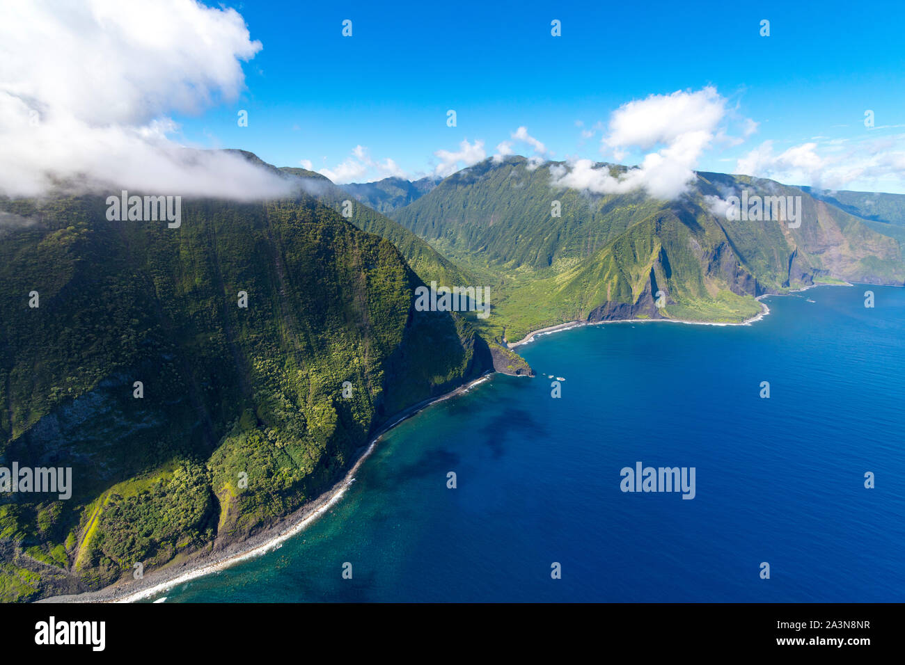 Wailau valley hi-res stock photography and images - Alamy
