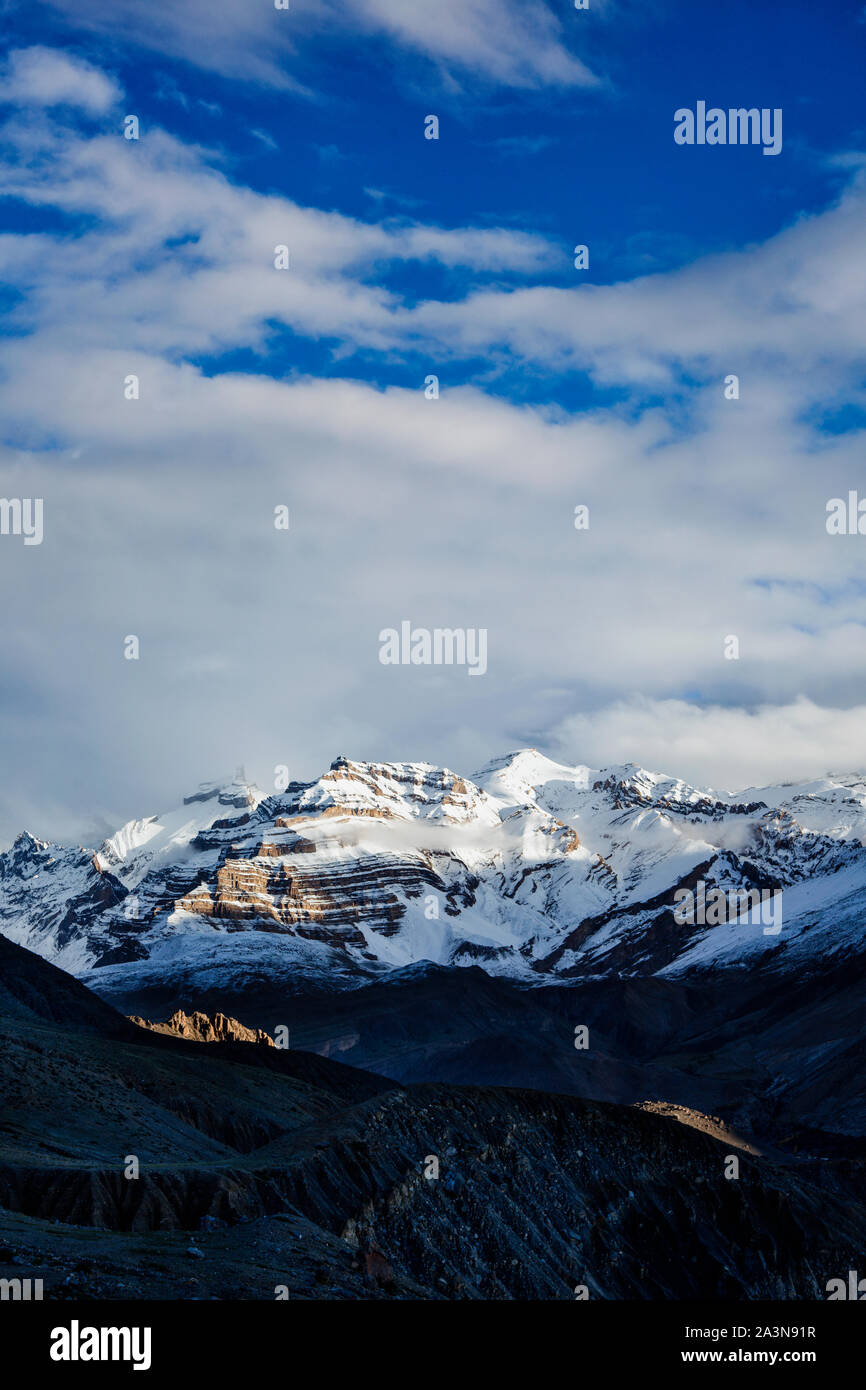 Himalayas mountains in snow Stock Photo - Alamy