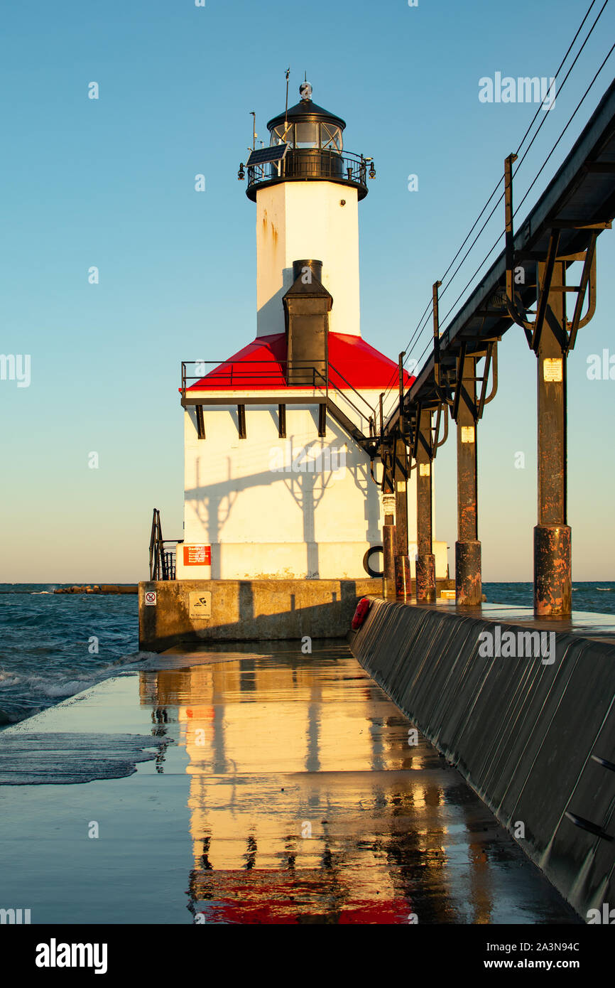 Fall sunrise at the Michigan city lighthouse, Indiana Stock Photo - Alamy