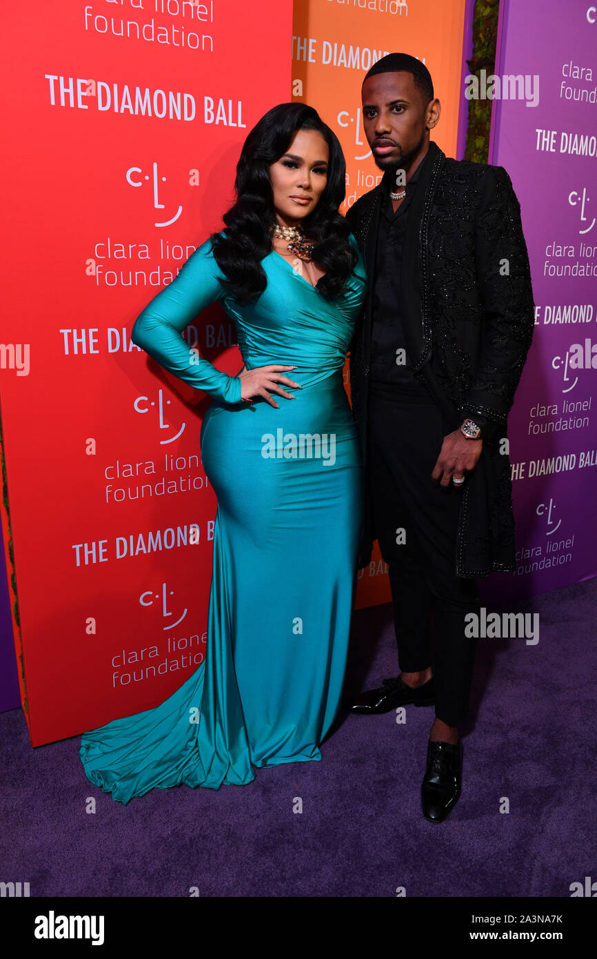 Emily diamond hi-res stock photography and images - Alamy