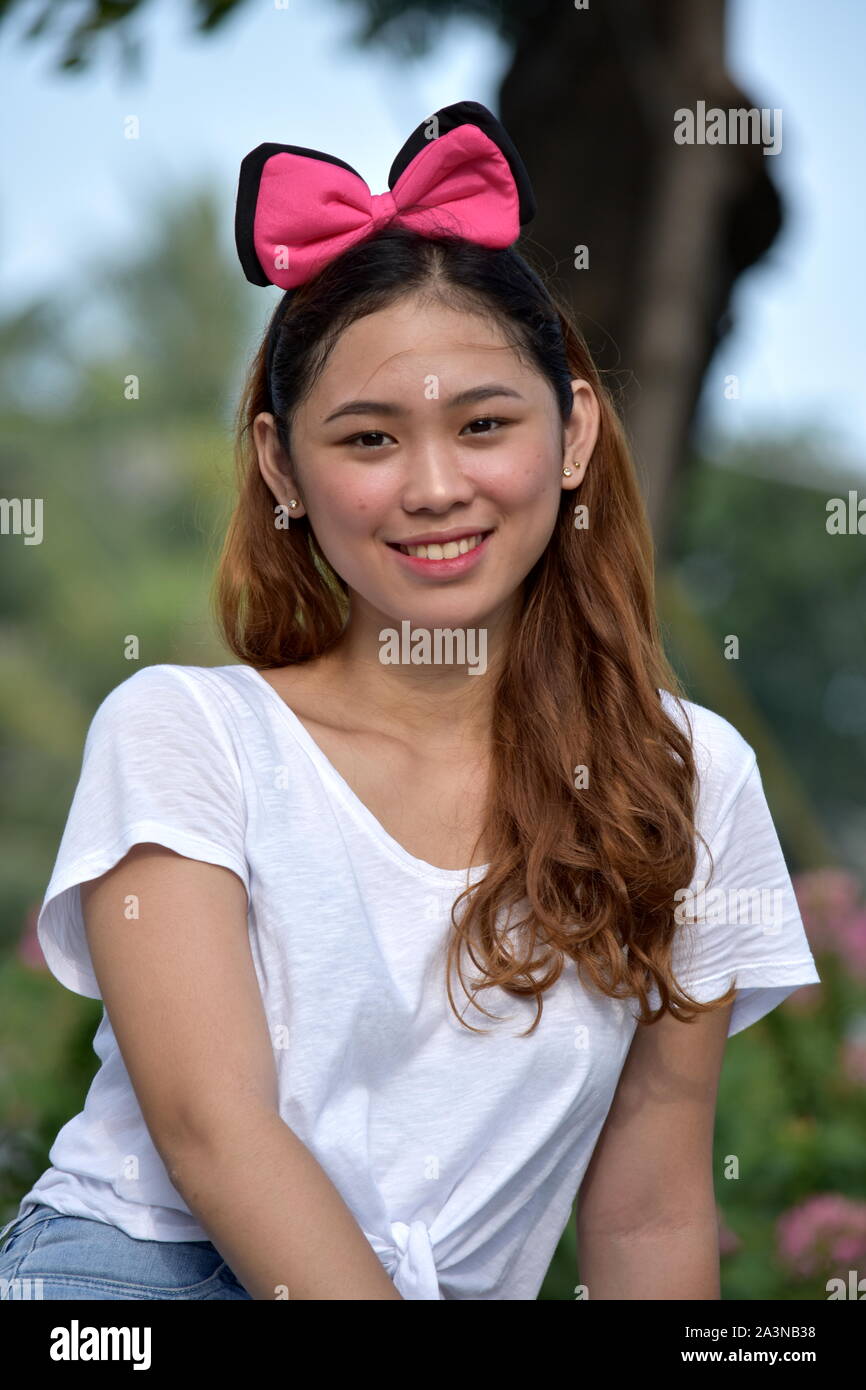 Lovely attractive asian woman hi-res stock photography and images - Alamy
