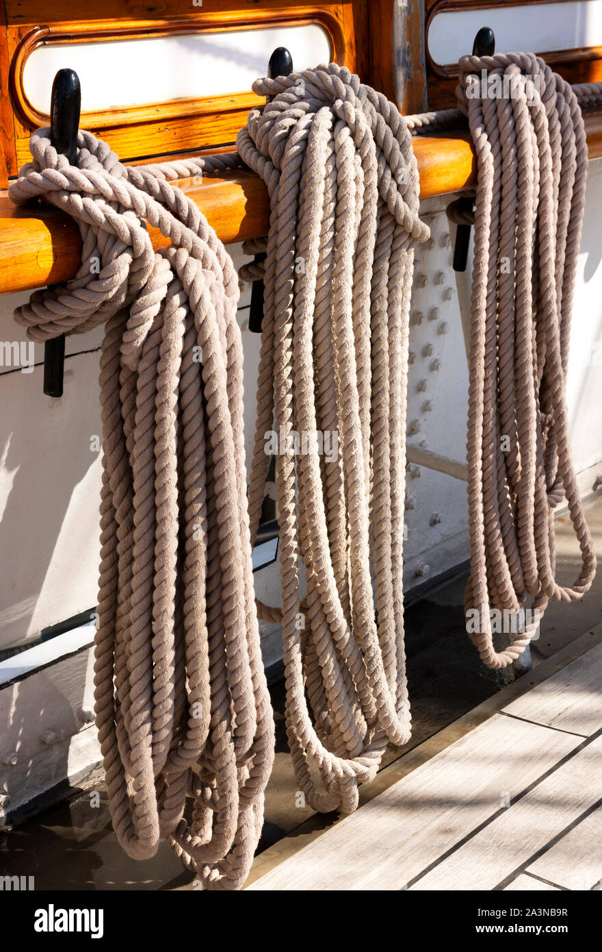 Rigging on old sailing ship Stock Photo - Alamy