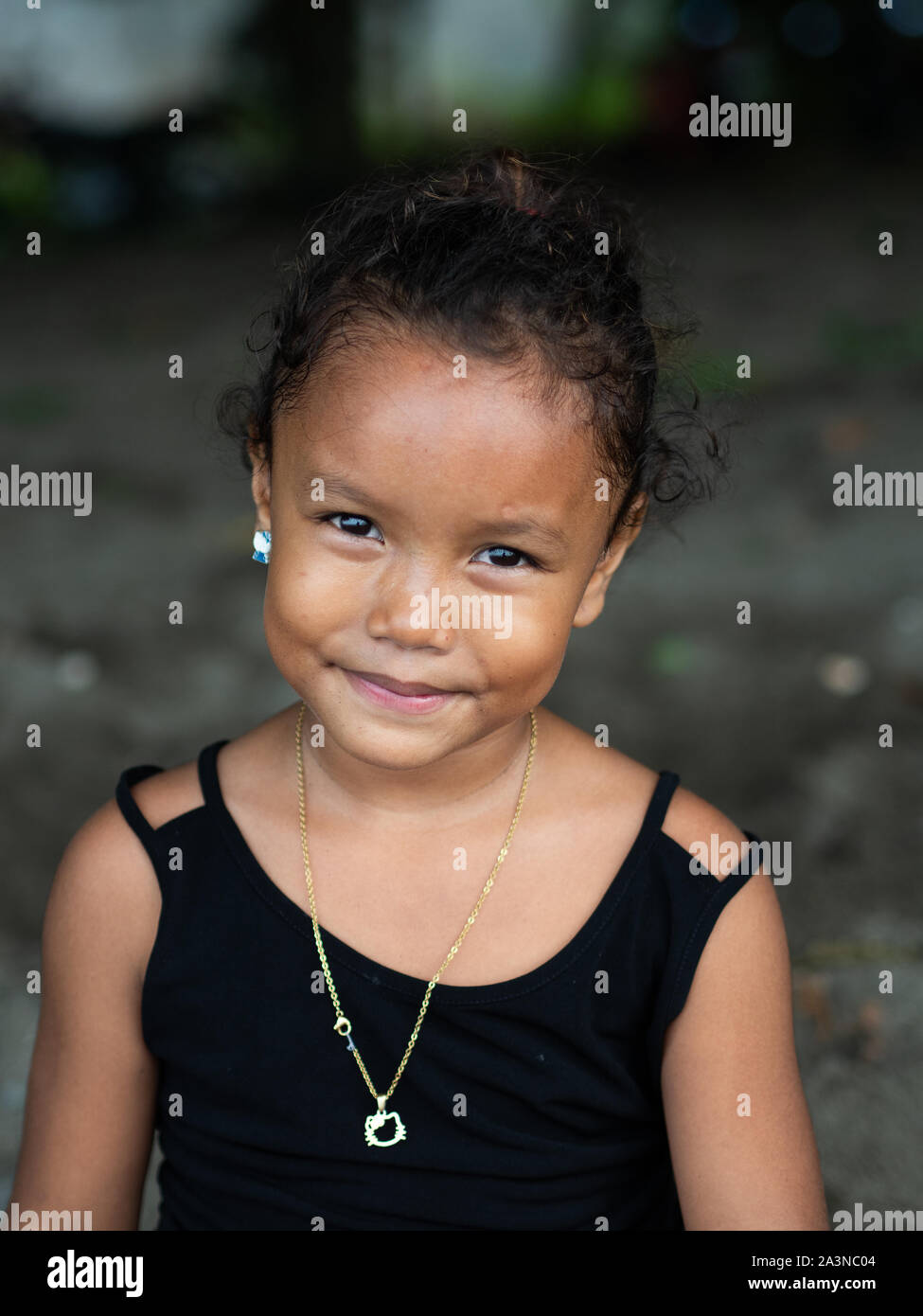 Portrait of a child from the Philippines Stock Photo - Alamy