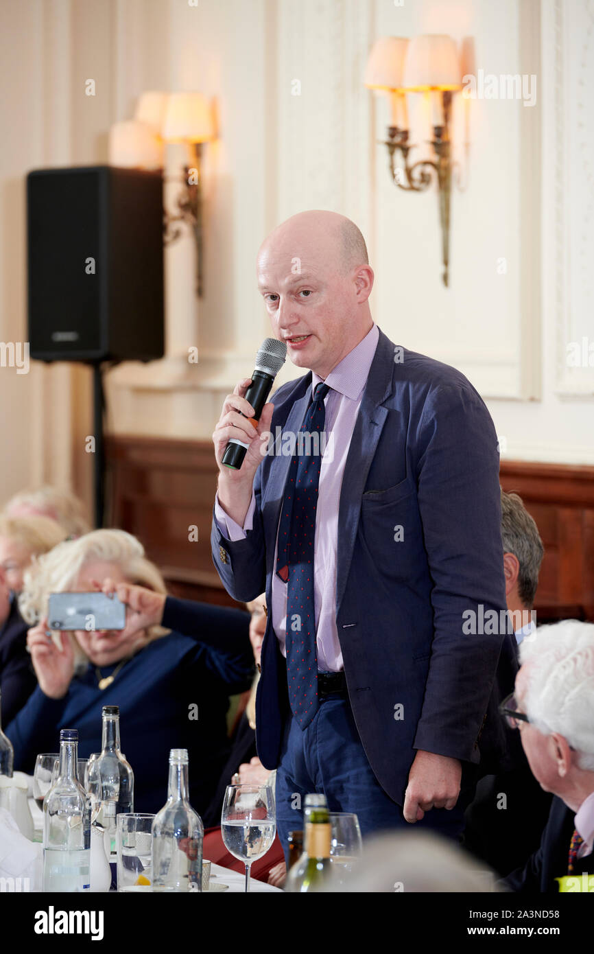 Harry Mount at The Oldie Literary Lunch; 08/10/19 Stock Photo - Alamy