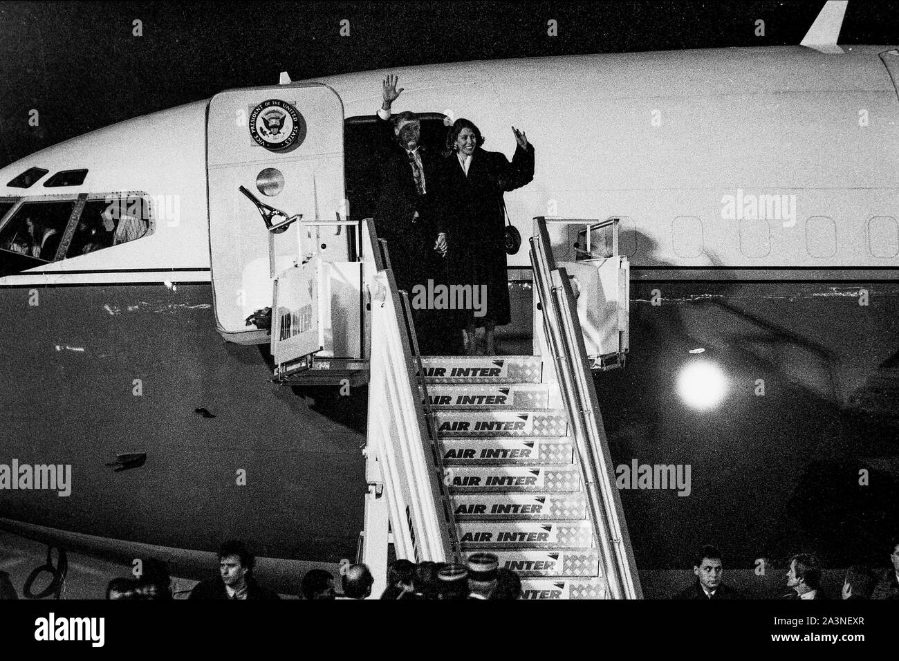 James danforth quayle hi-res stock photography and images - Alamy