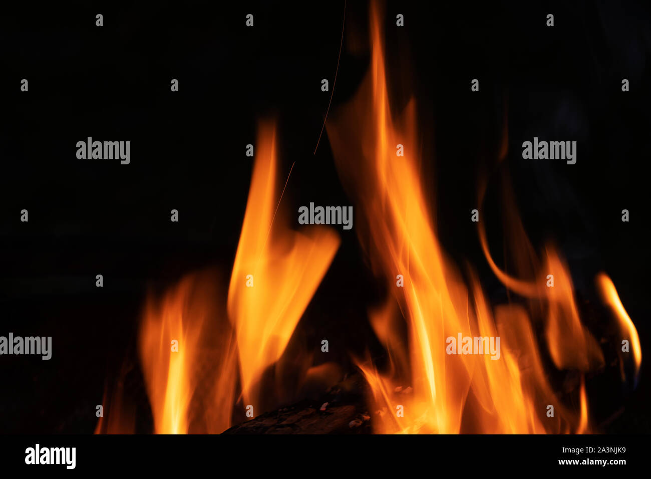 Flickering flames hi-res stock photography and images - Alamy
