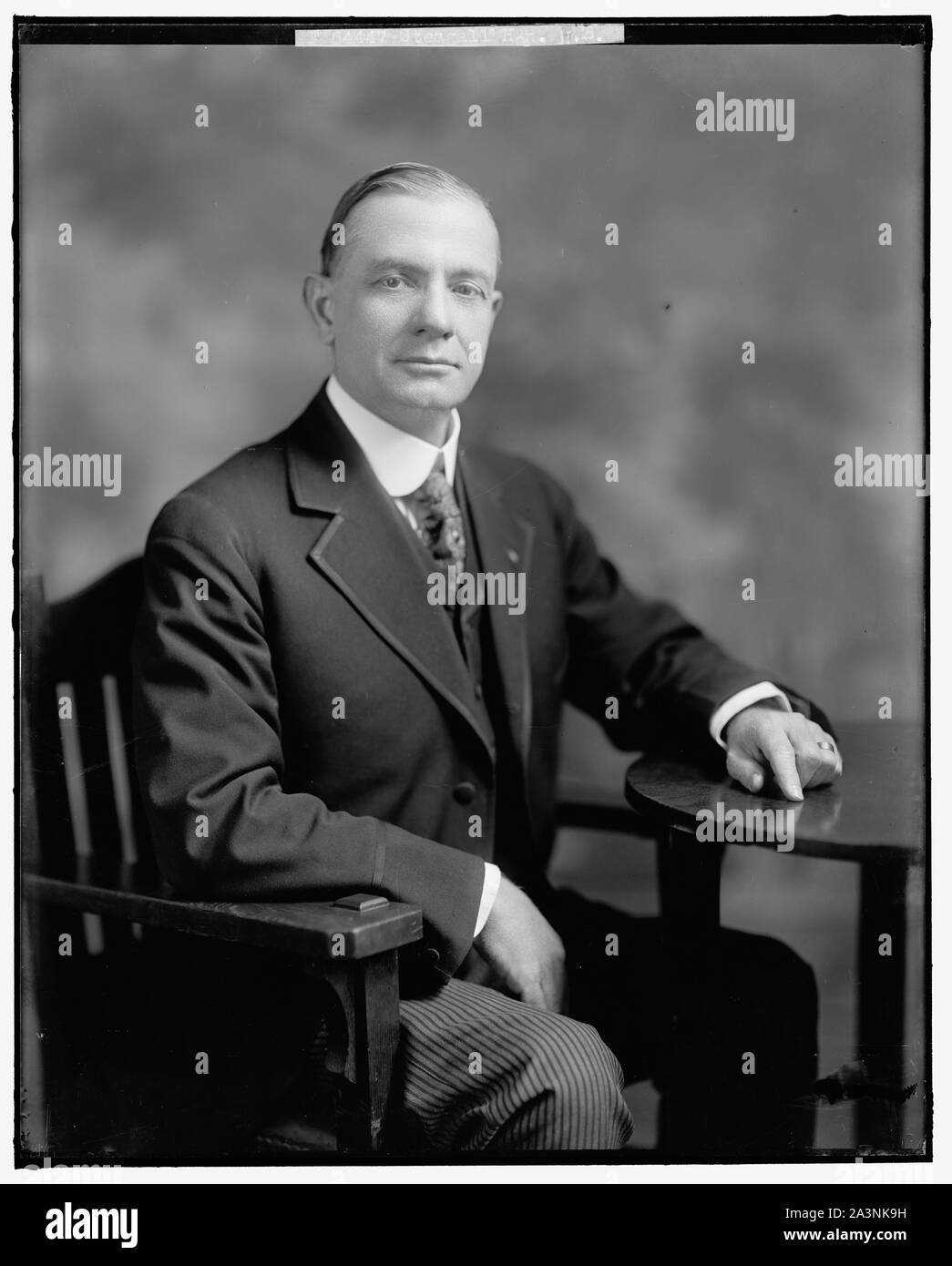 Steagall hi-res stock photography and images - Alamy