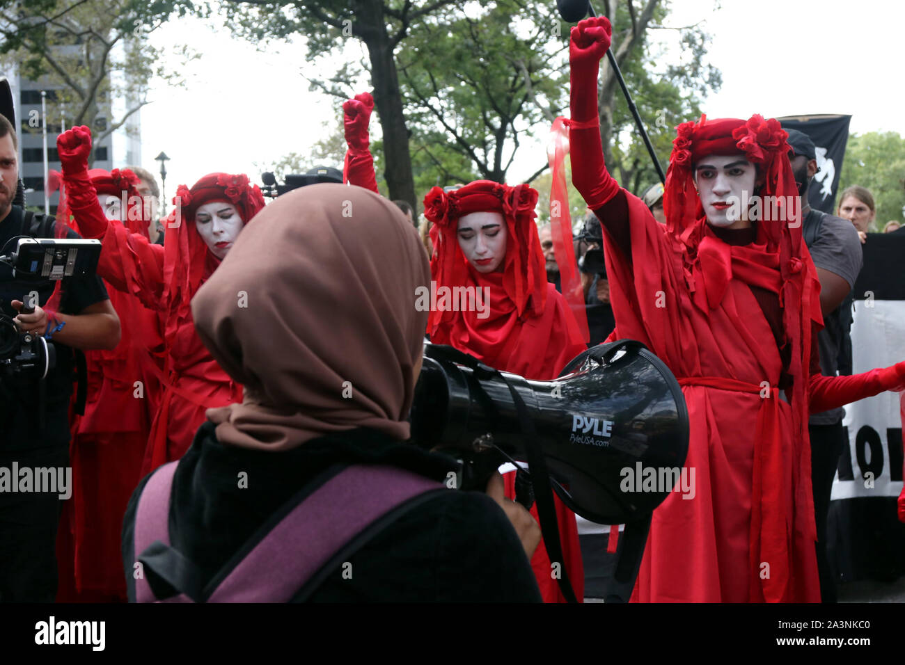 Rally save earth us hi-res stock photography and images - Alamy