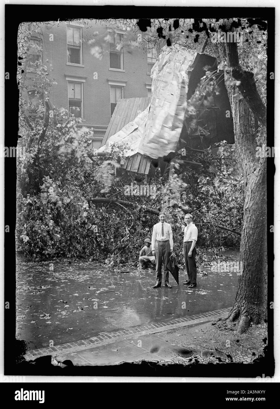 Damage observation Black and White Stock Photos & Images - Alamy