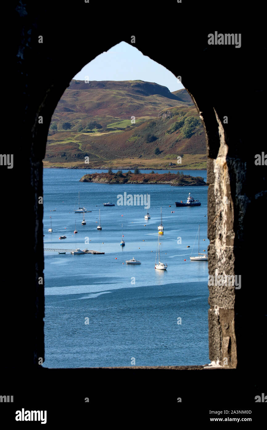 Arched stone window with hill and sea view Stock Photo - Alamy