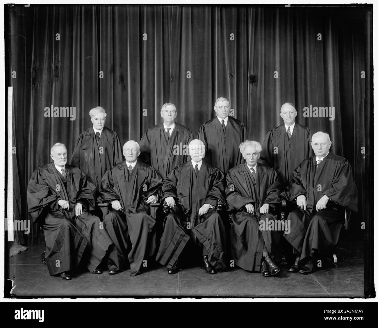Supreme court power Black and White Stock Photos & Images - Alamy