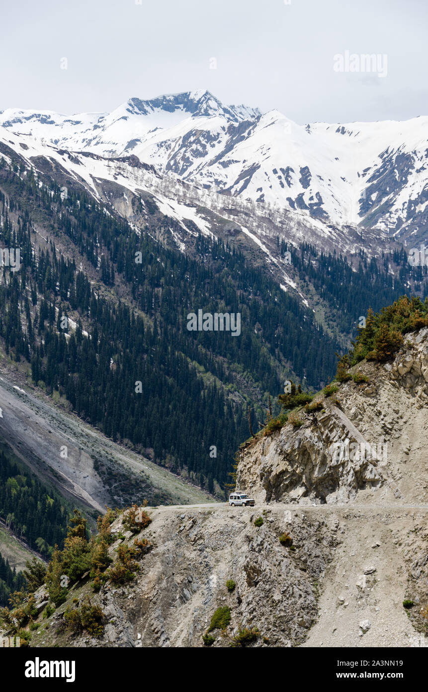Zojila pass, india hi-res stock photography and images - Alamy