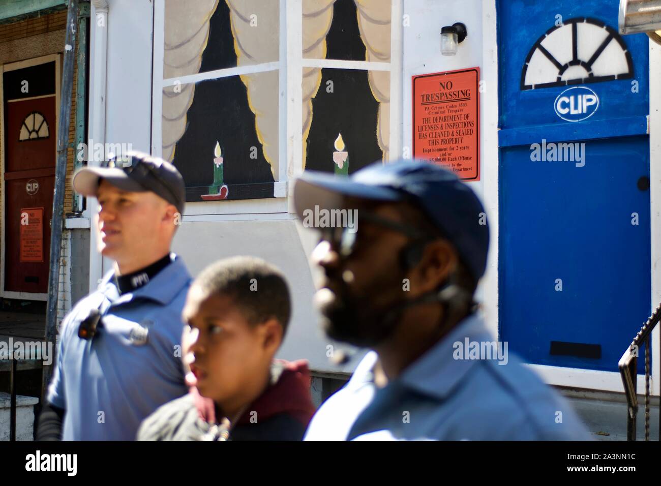 Neighborhood block party hi-res stock photography and images - Alamy