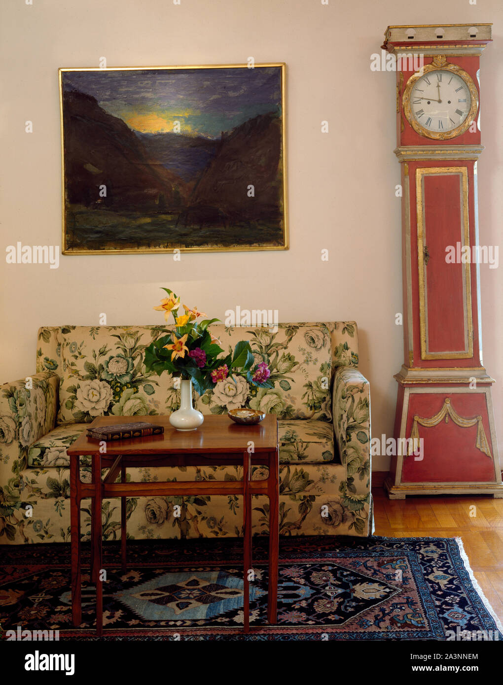 Danish embassy hi-res stock photography and images - Alamy