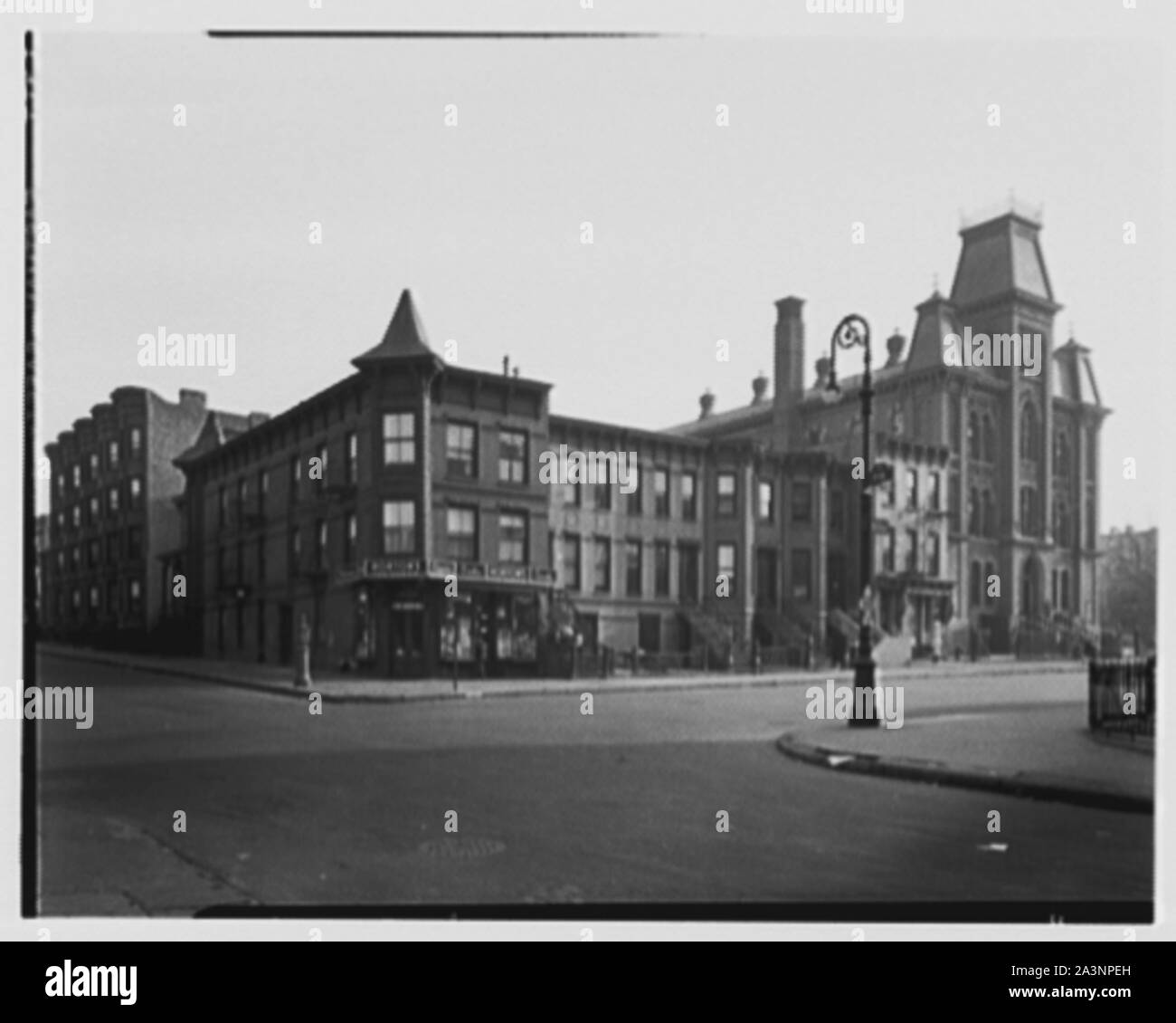 Sixth Ave. and 8th St., Brooklyn, New York Stock Photo - Alamy