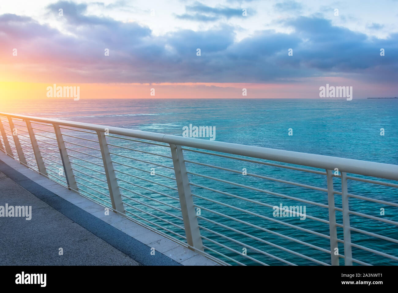Embankment fence hi-res stock photography and images - Alamy