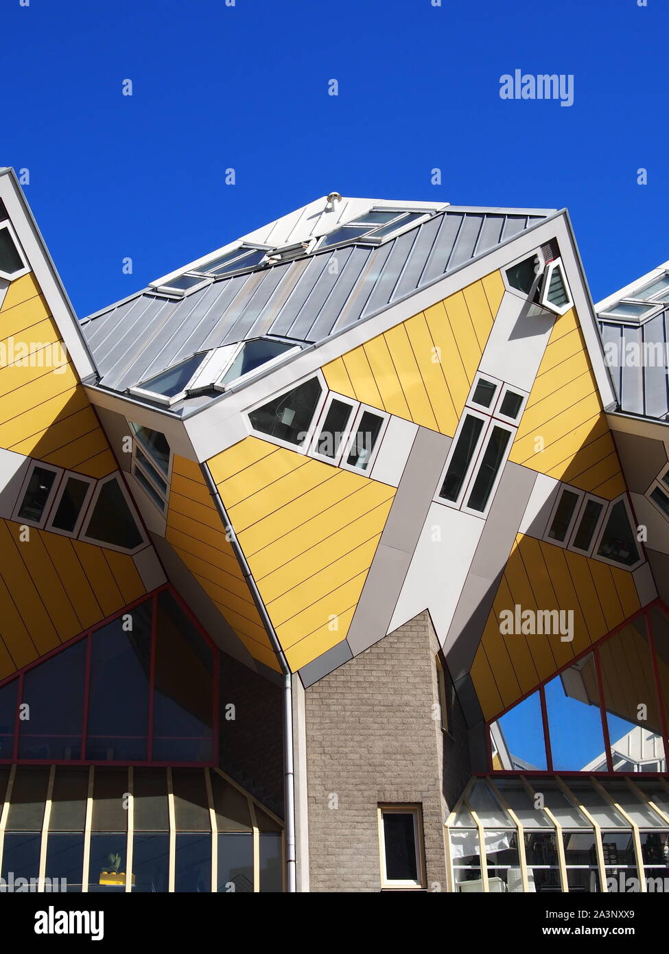 Cubic houses hi-res stock photography and images - Alamy