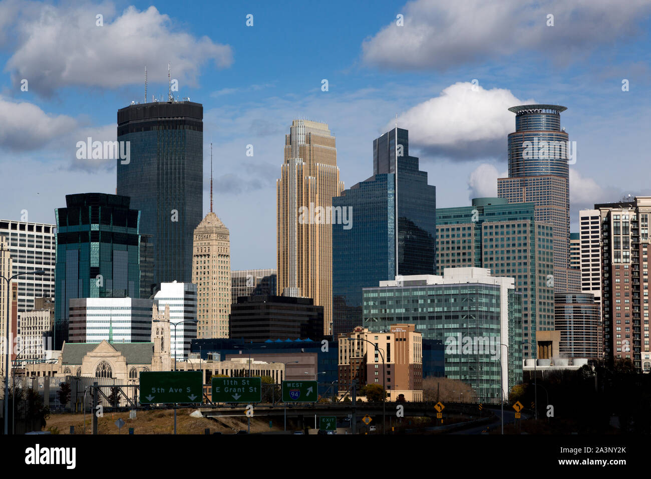 Minneapolis arts district hi-res stock photography and images - Alamy