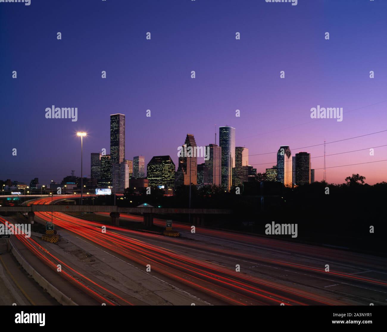 Urbanmodern hi-res stock photography and images - Alamy
