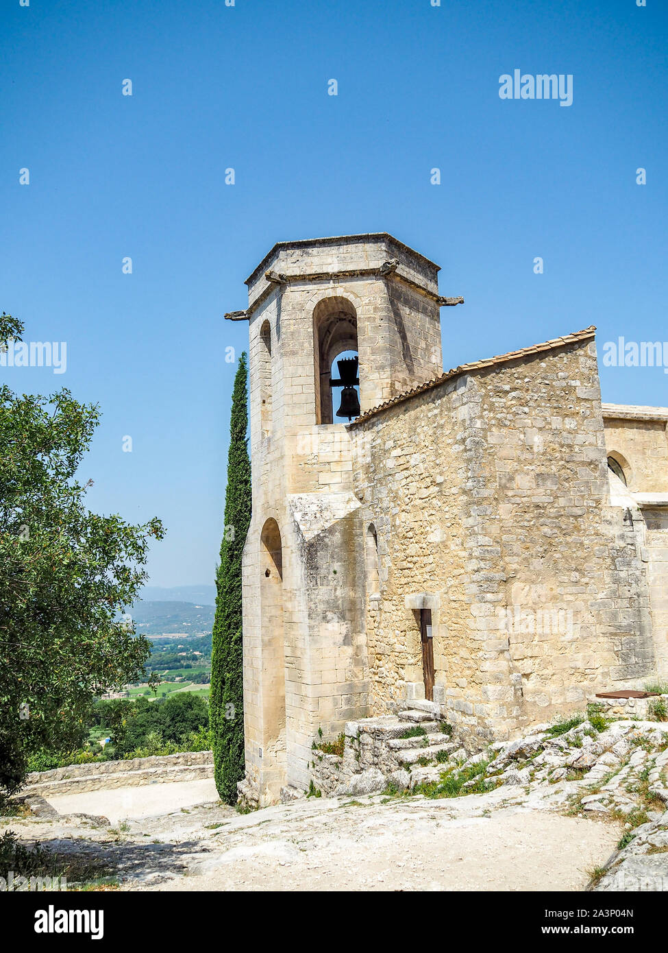 Oppede medieval village hi-res stock photography and images - Alamy