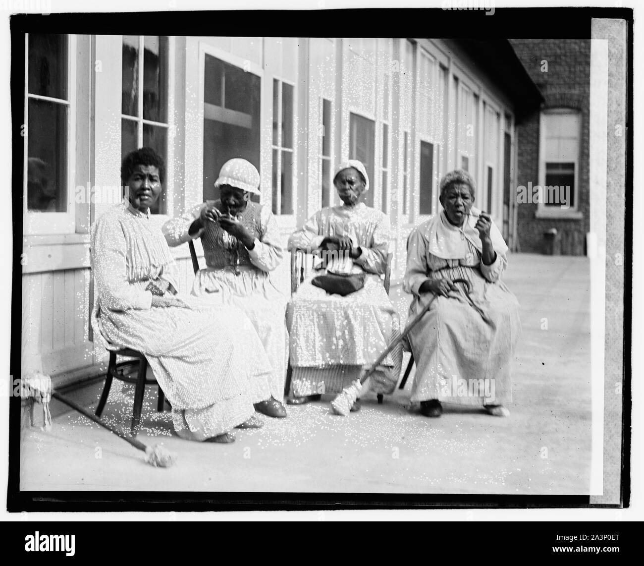 Forced labor history hi-res stock photography and images - Alamy